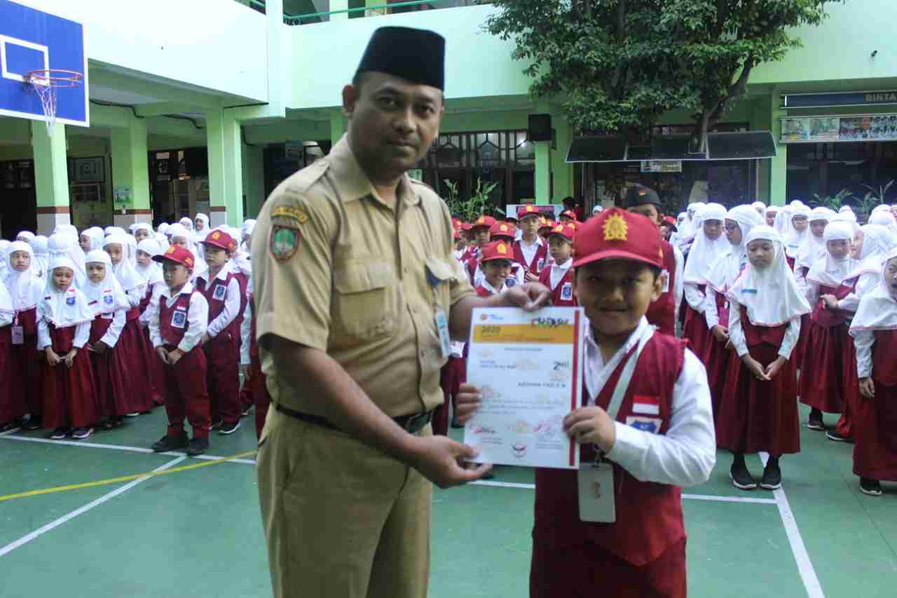 Al Hamdulillah, ... Ananda Azghan Fazle N - SD Muhammadiyah 1 Solo